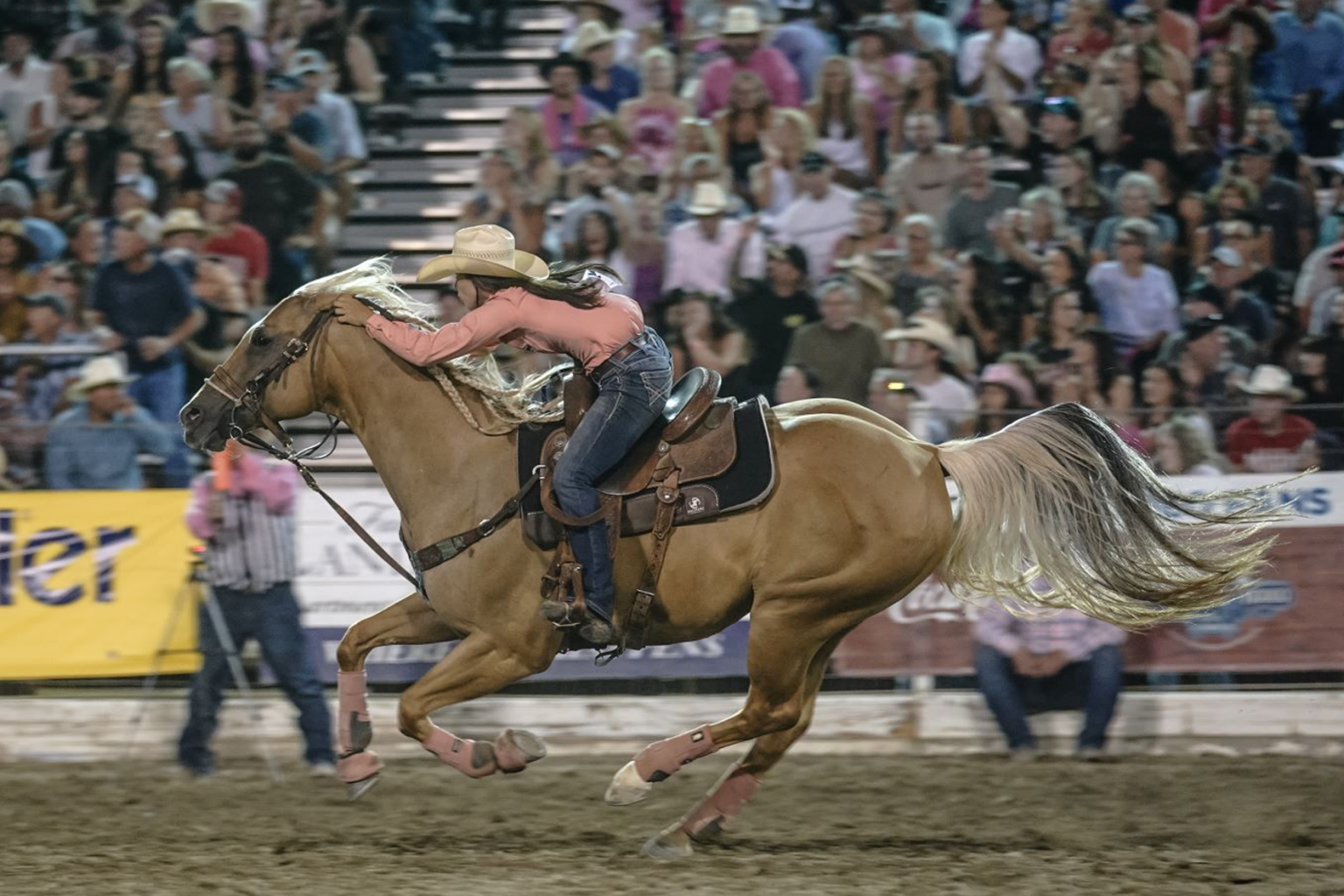 KINSEL LOOKING FOR TITLE AT CALDWELL NIGHT RODEO - TENN TEXAS