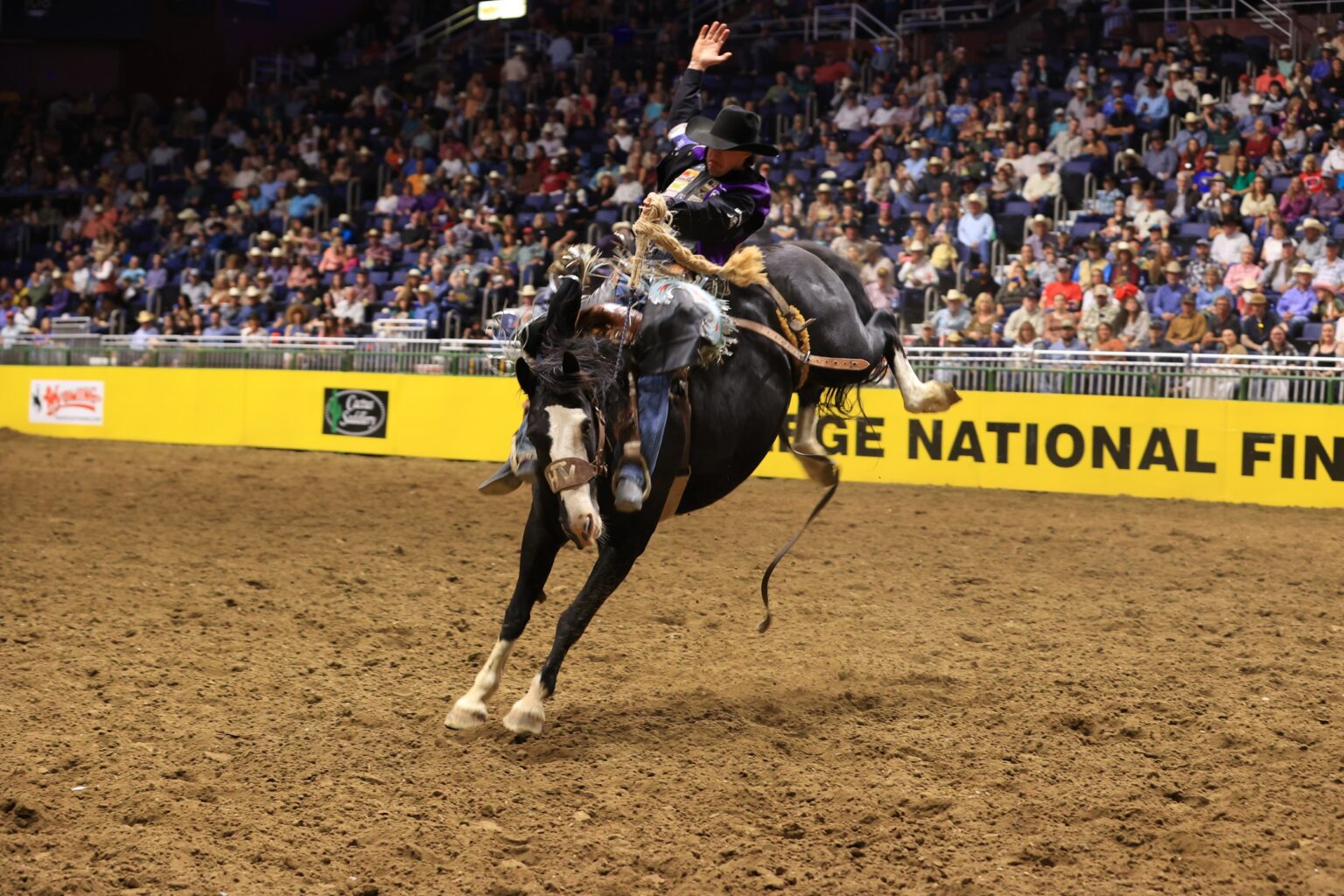 CHAMPIONSHIPS ON THE LINE AT COLLEGE NATIONAL FINALS RODEO - TENN TEXAS