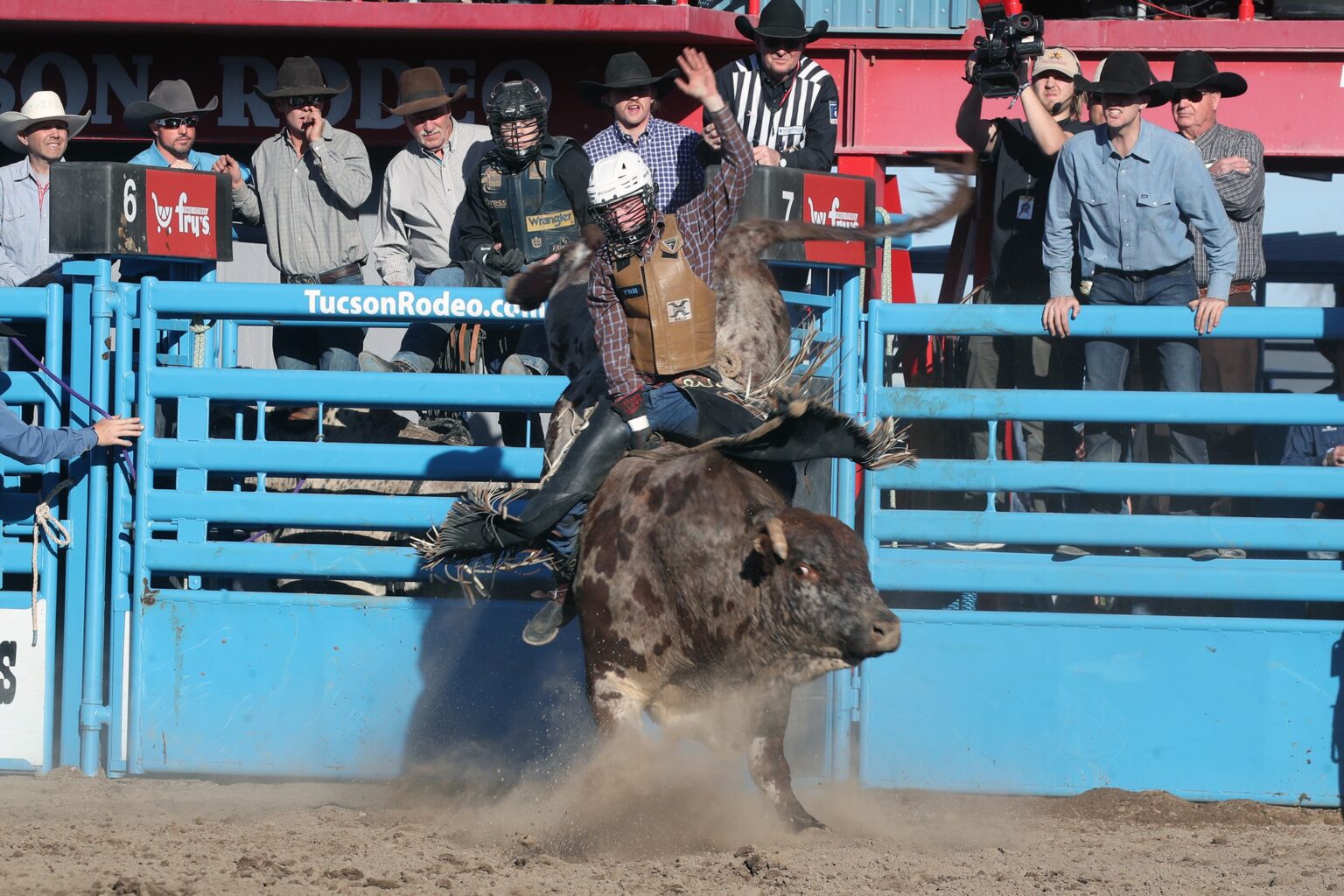 Tucson Rodeo Recap: Scores and Highlights - TENN TEXAS